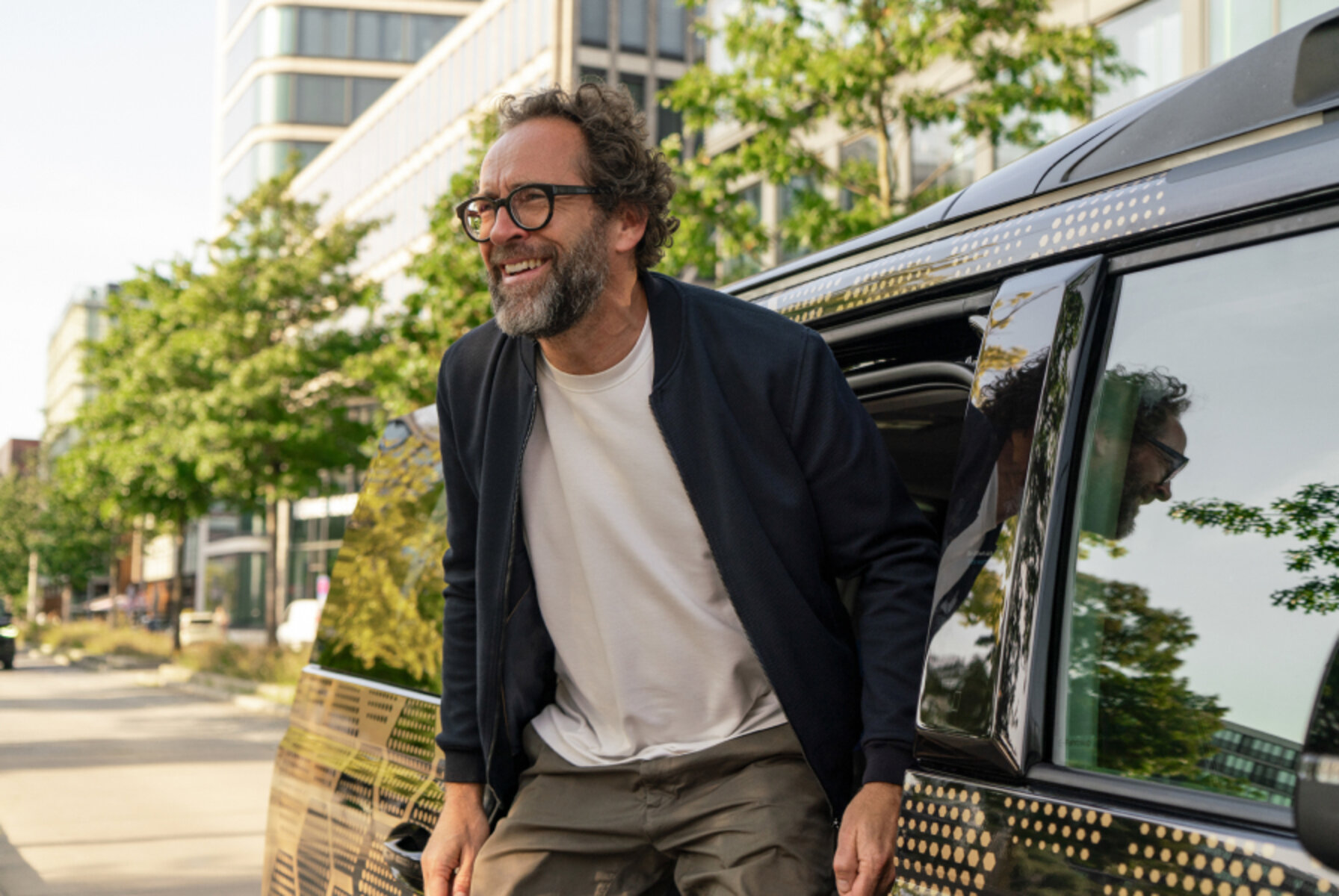 Autonomous ridepooling for better cities | MOIA