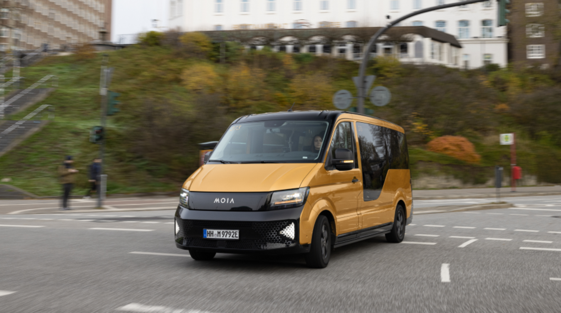 Exclusive Shuttles | MOIA for Business | MOIA
