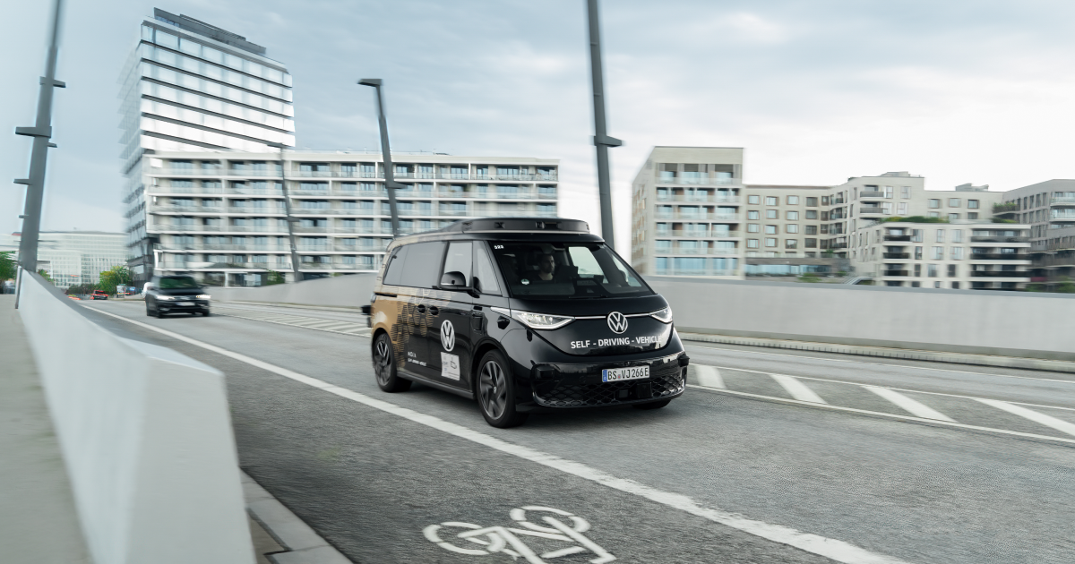 MOIA und Volkswagen ADMT erproben mit Nutzern autonomes Ridepooling im dichten Stadtverkehr ...