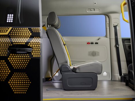 MOIA unveils series production version ID. Buzz AD and turnkey solution ...