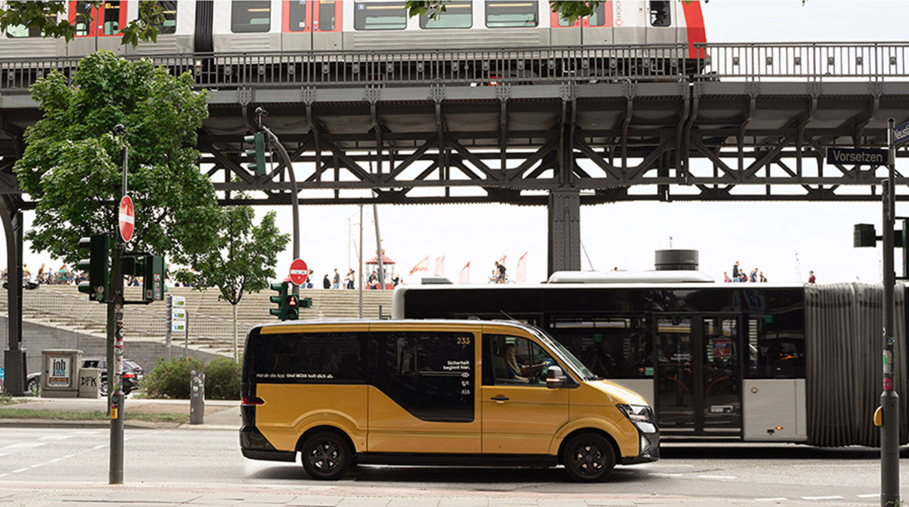 Ridesharing in Hamburg & Hannover | MOIA